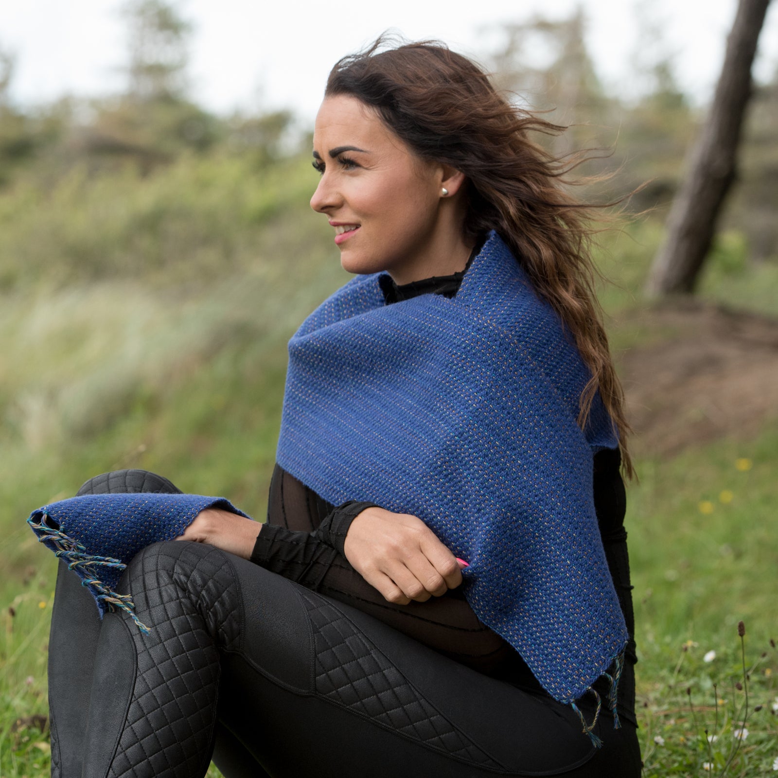 Donegal Tweed Clothing & Accessori | Handloomed Sweaters | Handwoven